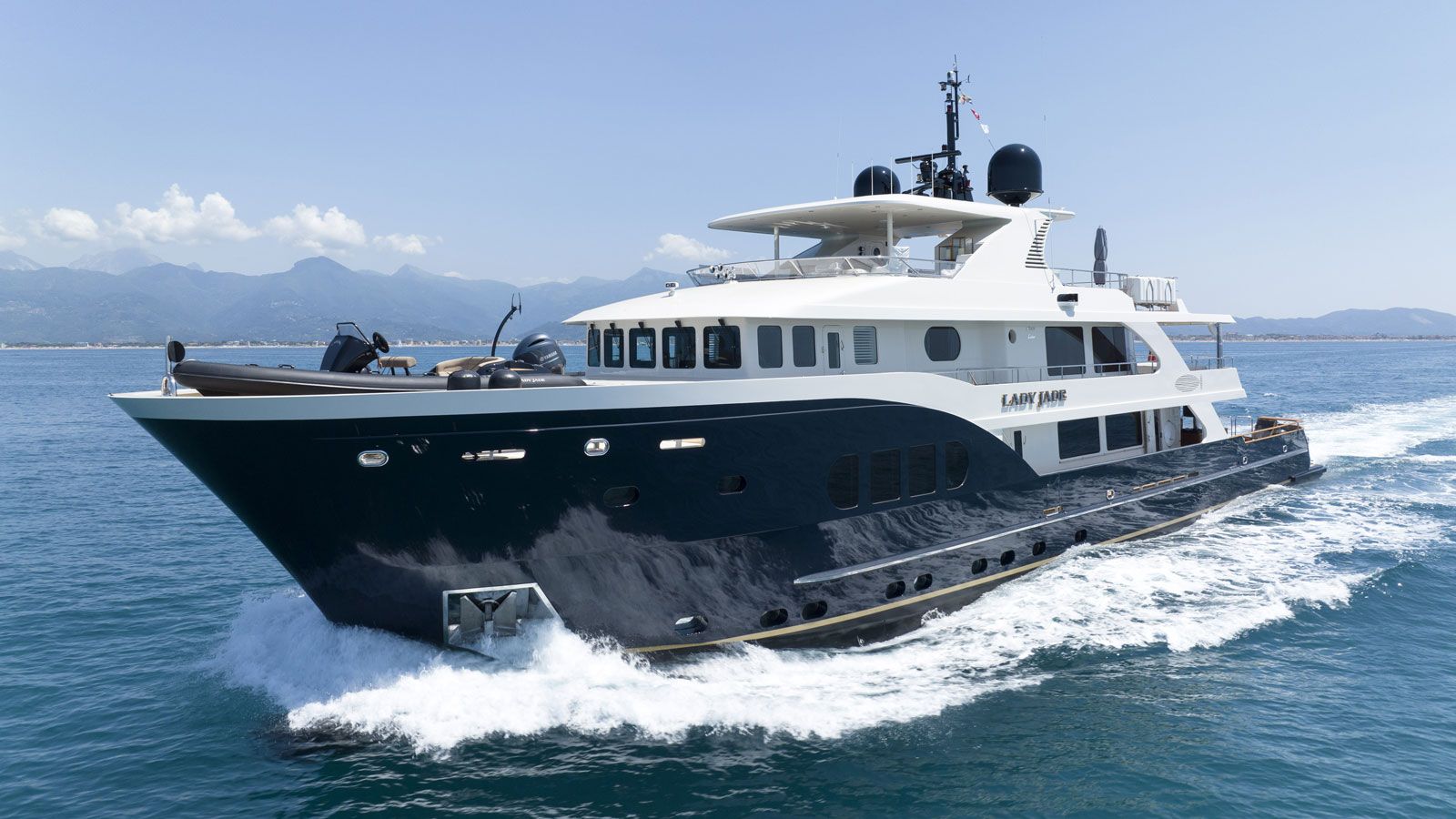 41m explorer yacht Lady Jade completes refit